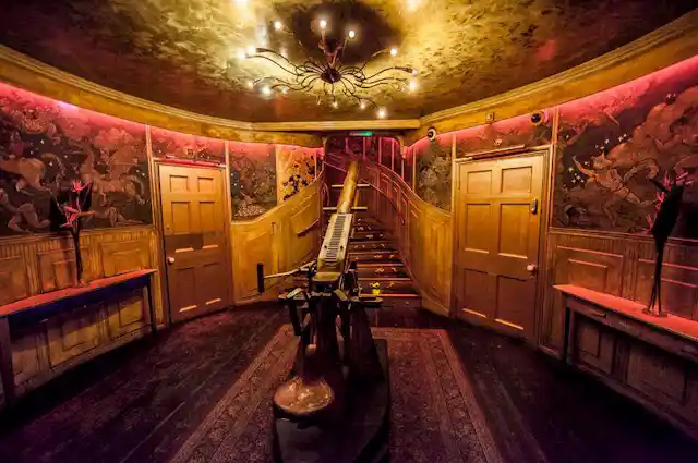 The Box - London's Most Exclusive Venue - Book on Togather