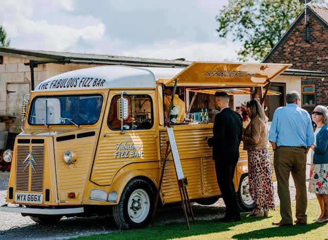 Fabulous Fizz Bar - Premium Mobile Bars - Book on Togather